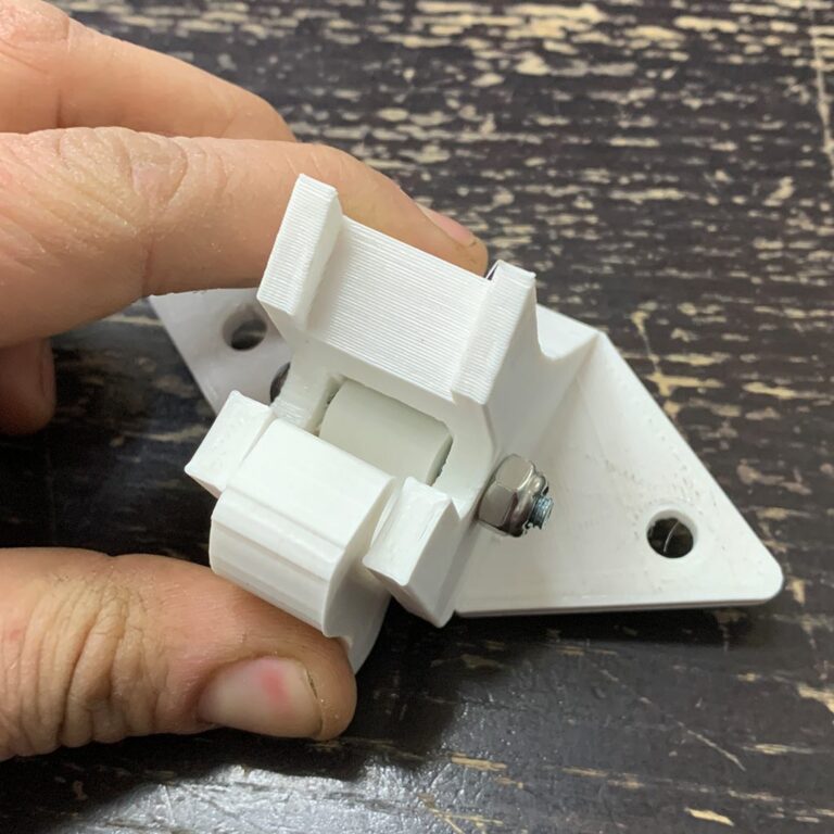 1 Pack - Dometic Sunchaser II Bottom Bracket - Edmonton RV Service